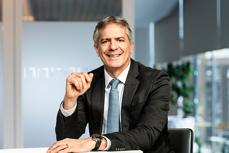 Executive Leadership Team - Image gallery | Anglo American